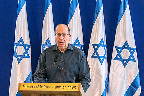Israels Verteidigungsminister tritt aus Wut zurück - news.ORF.at