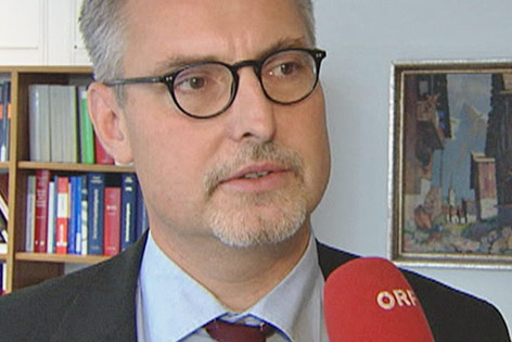 Van der Bellen akzeptiert Hauer als Verfassungsrichter - news.ORF.at